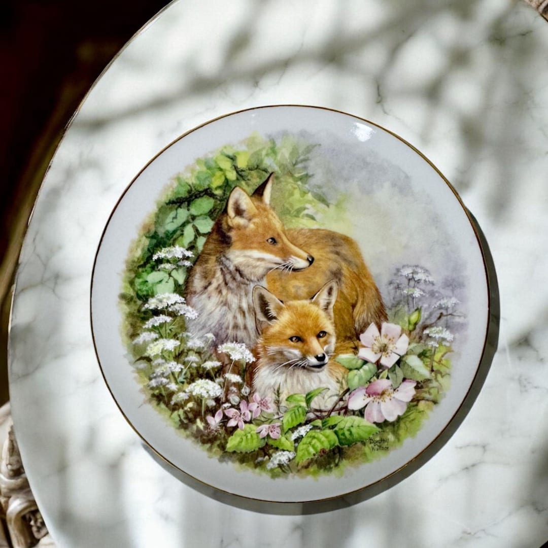 Vintage Royal Crest Porcelain Plate: Red Foxes Wildlife Art - Etsy