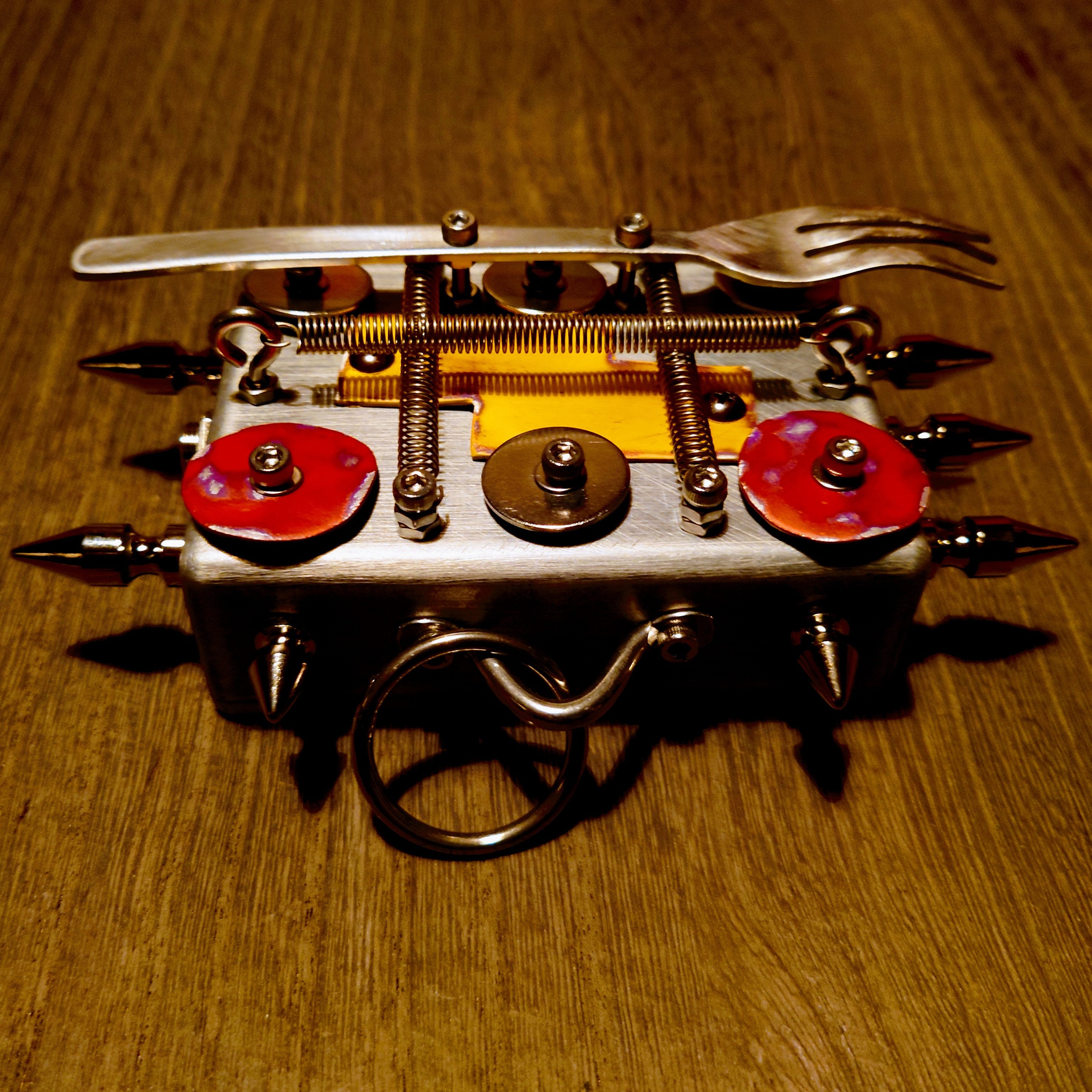 Noise box/percussion/noise instrument/metal junk-BANEBAKO togeFK.Rd.Ye ...