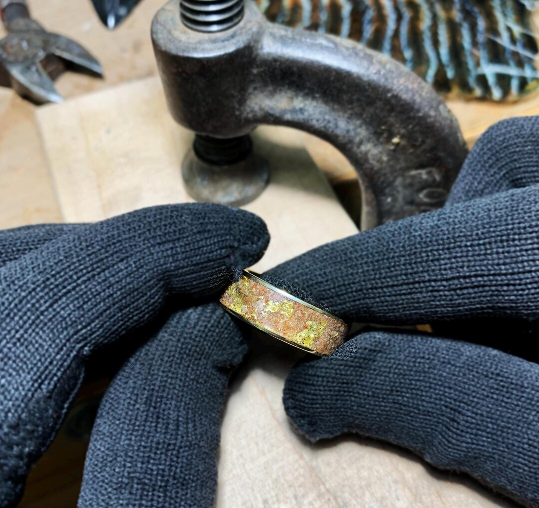 DINOSAUR BONE: 14k GOLD Brontosaurus Bone Band Ring. 14k/10k Gold Mens ...