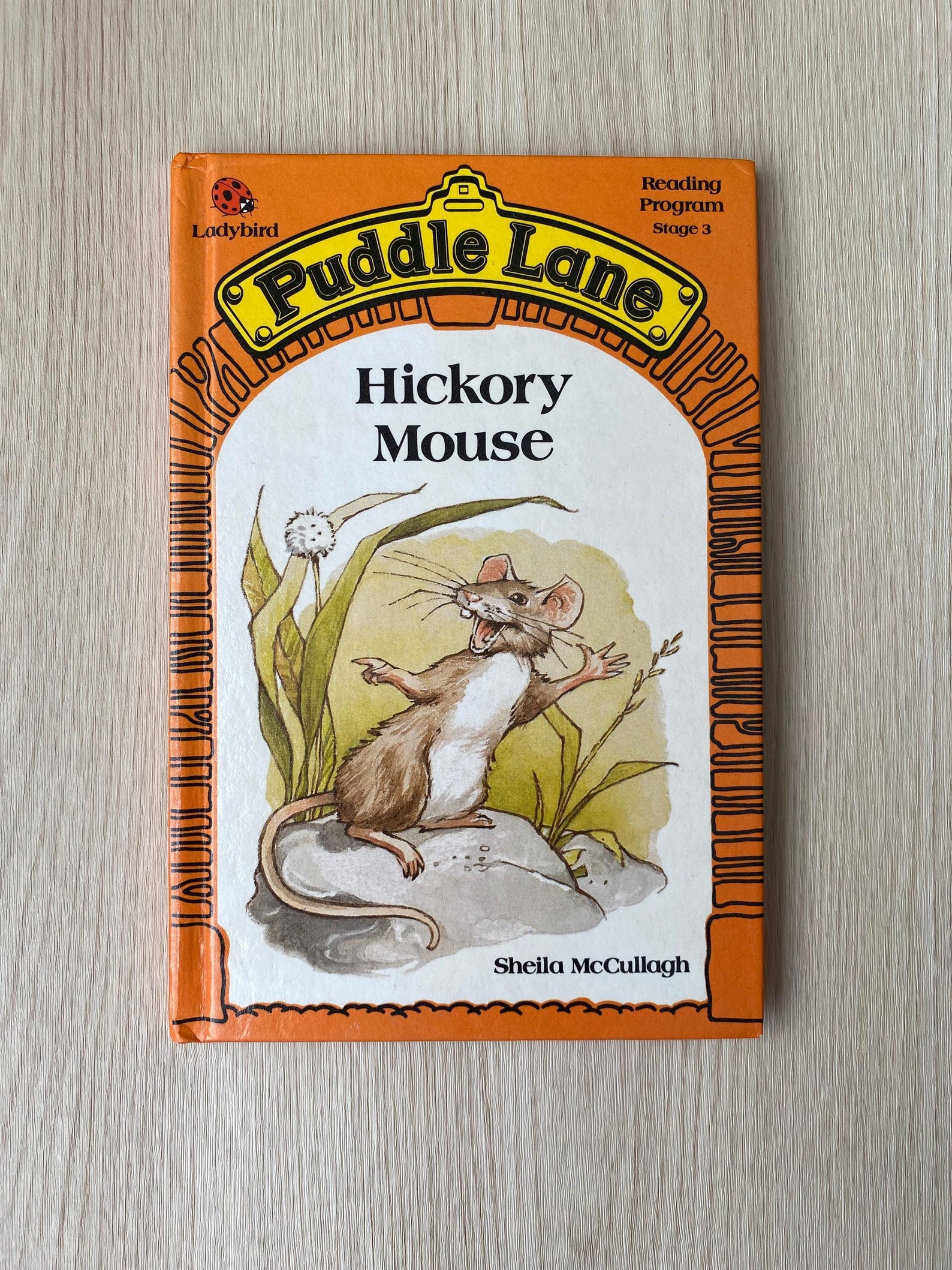 1985 Vintage Book Puddle Lane Hickory Mouse Written by Sheila Mccullagh and Illustrated by Jon ...