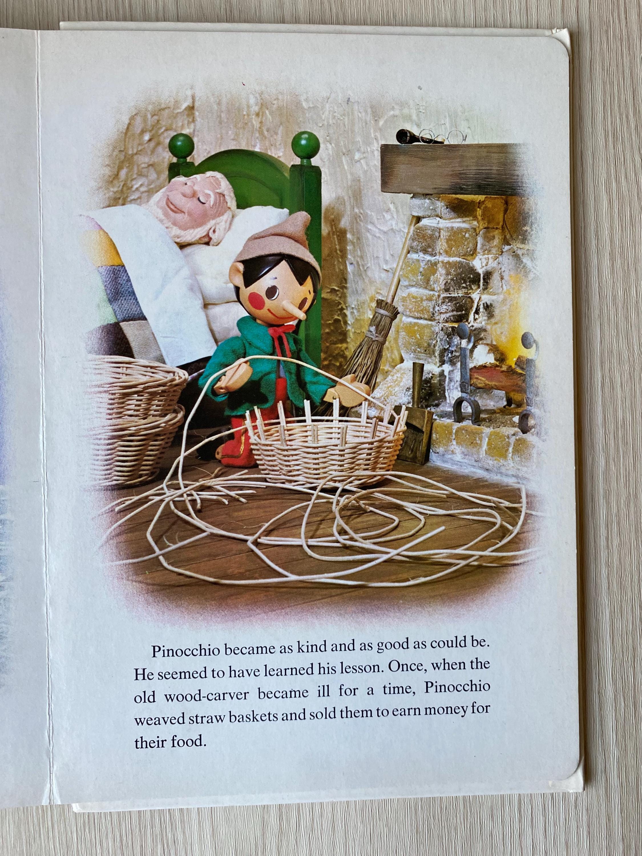 1970 Pinocchio Puppet Storybook: Lenticular Cover, Illustrated Edition ...