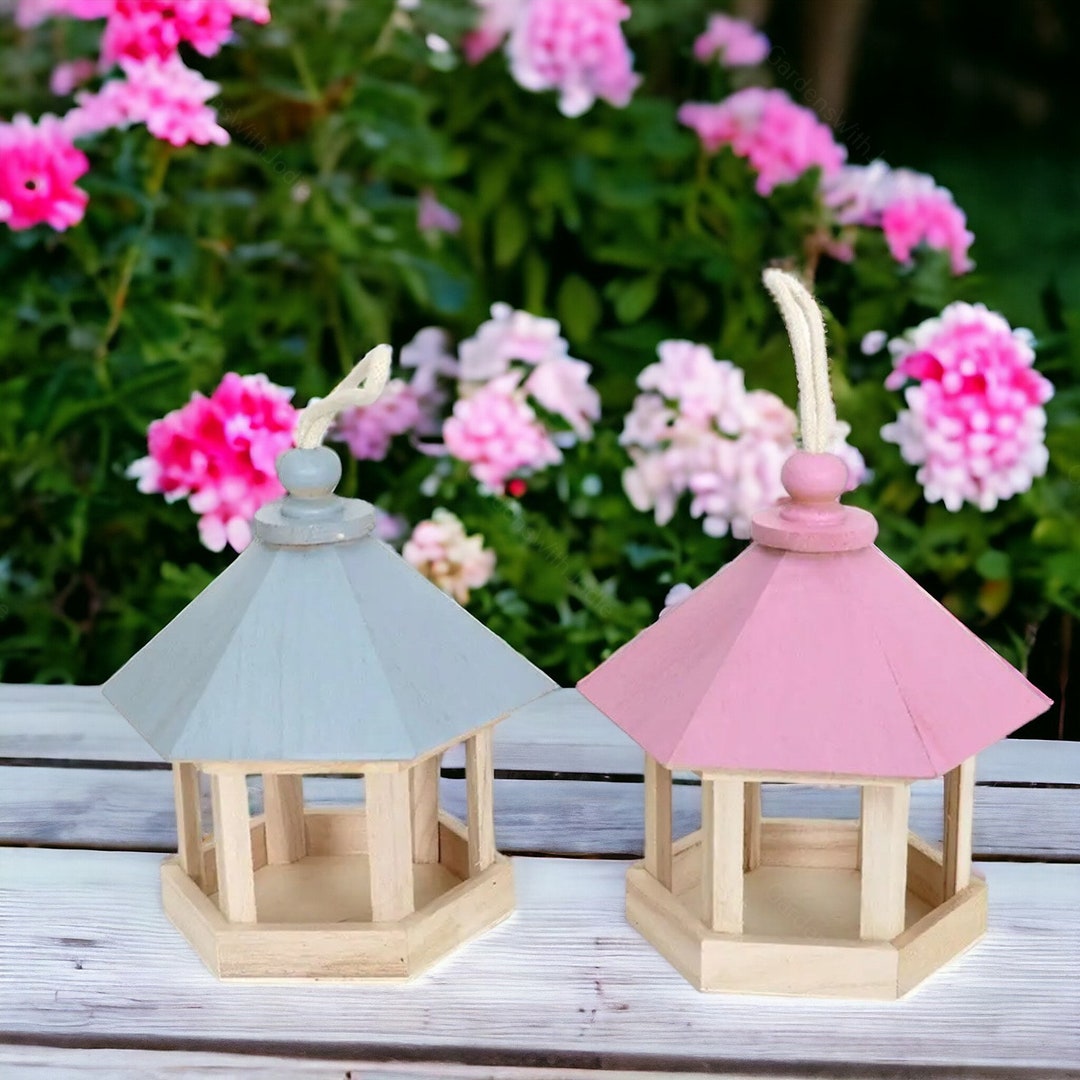 Hanging Wooden Bird Feeder, Wild Bird Feed Dispenser, Bird Food ...