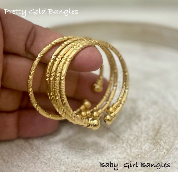 Small bangles store