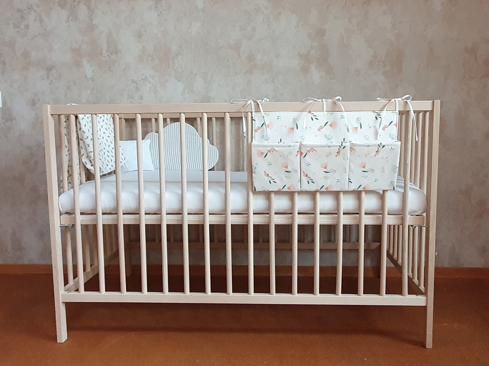 Sewing Pattern for Nursery Crip Caddy Organizer Hanging Bed Pocket ...