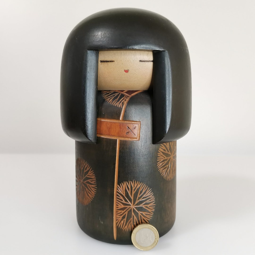 Bob Hair Style Japanese Kokeshi Doll dojo by Master of Modern Kokeshi ...