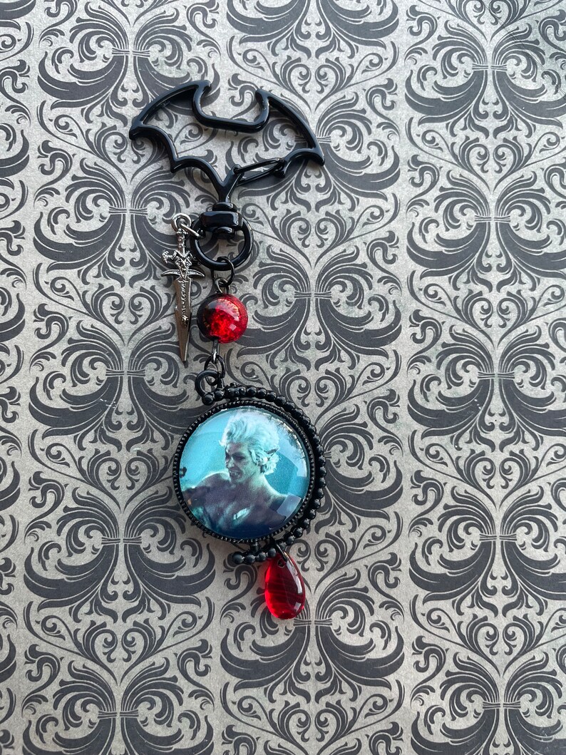 BG3 the Pale Elf Keychain - Etsy