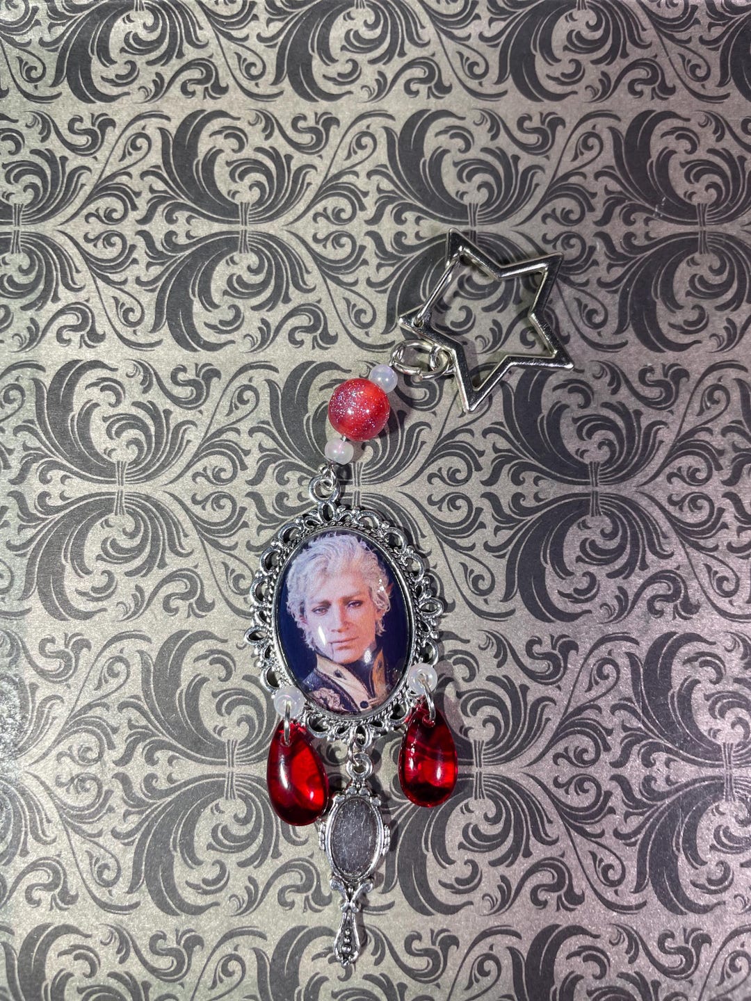 Spawn Astarion Keychain - Etsy