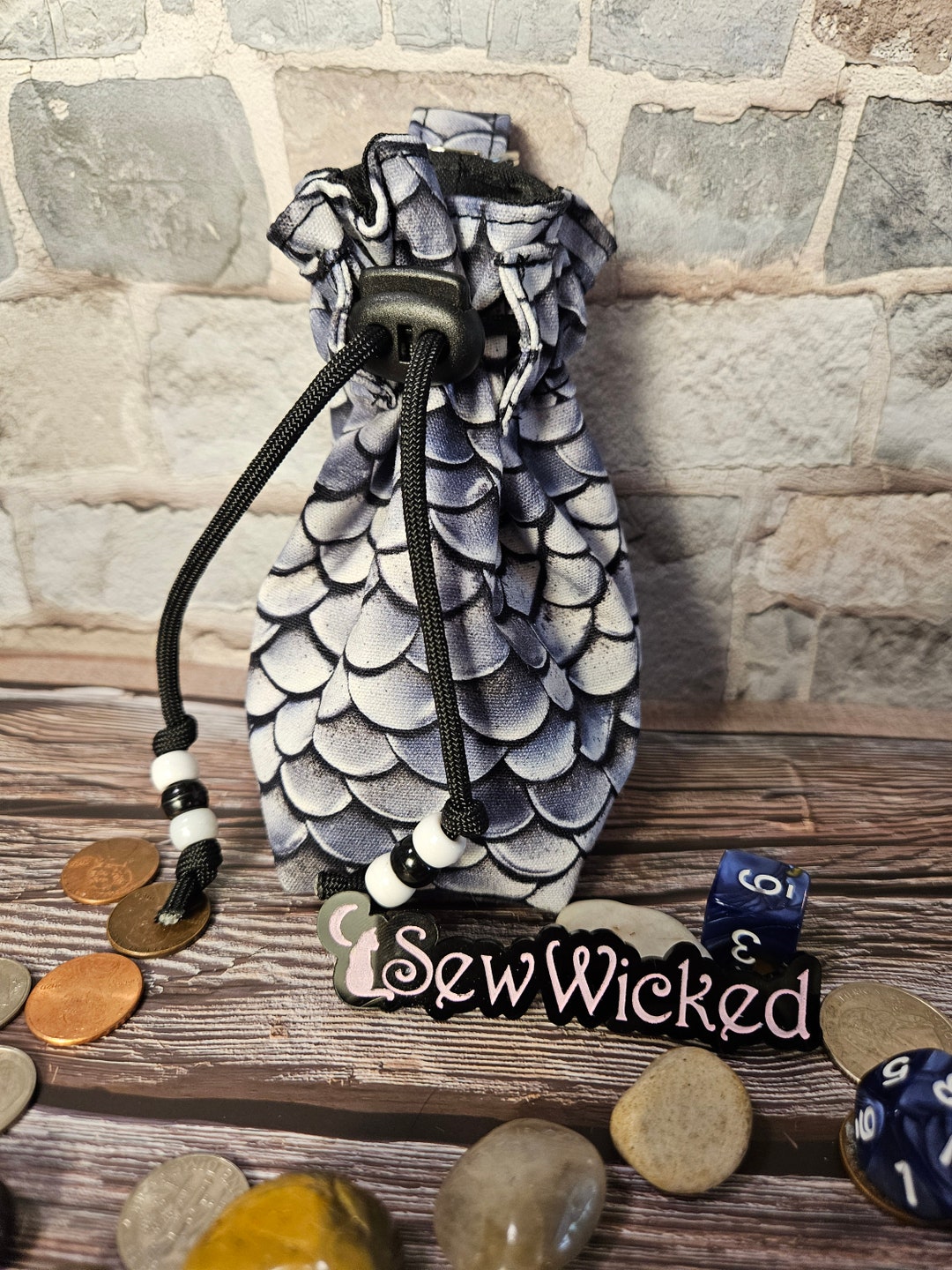 White Dragon Scales Keychain Pouch, Mini Dice Bag, Gaming Accessories ...