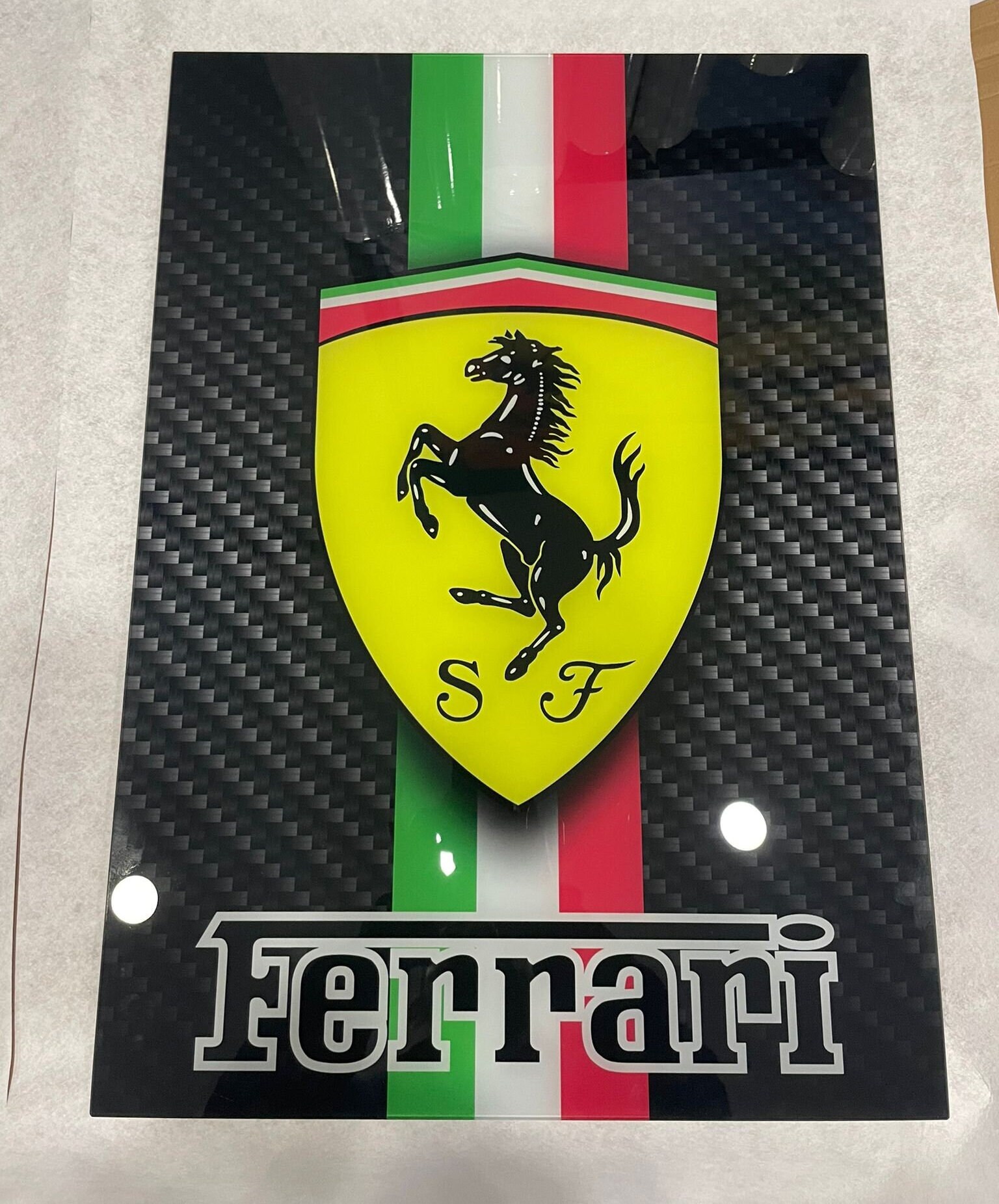 Tempered Glass Wall Art, FERRARİ Logo Design, Auto Showroom Car Decor ...