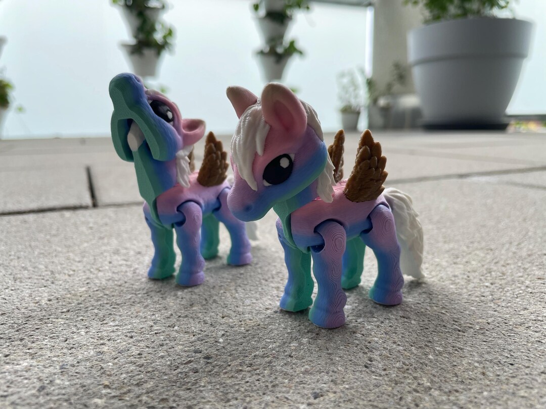 Fidget Pony Pegasus, Cute Jointed Fidget Toy Animal, 3D Printed in ...