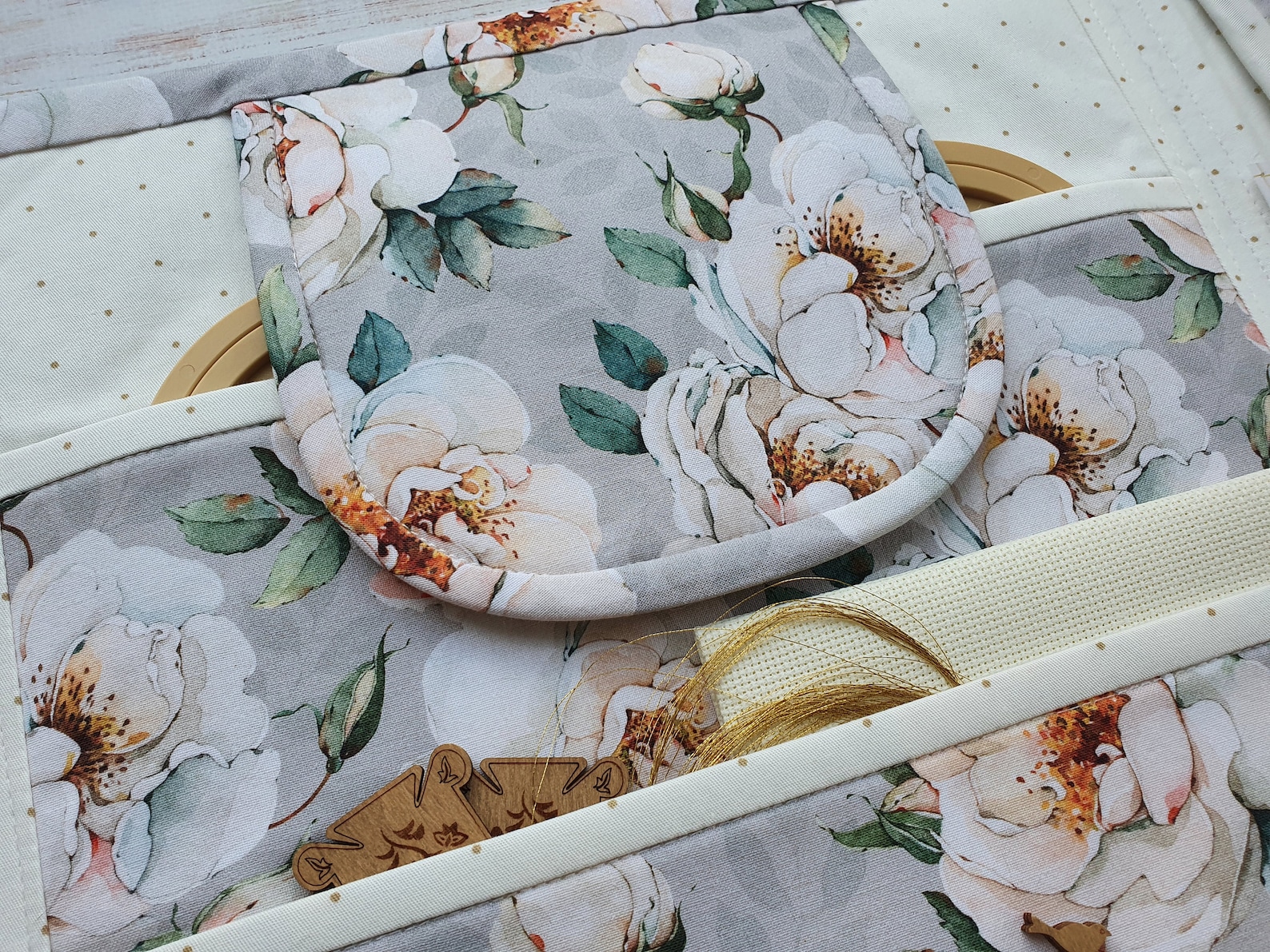 Cross Stitch and Thread Folder, Magnetic Snap Embroidery Organizer With ...