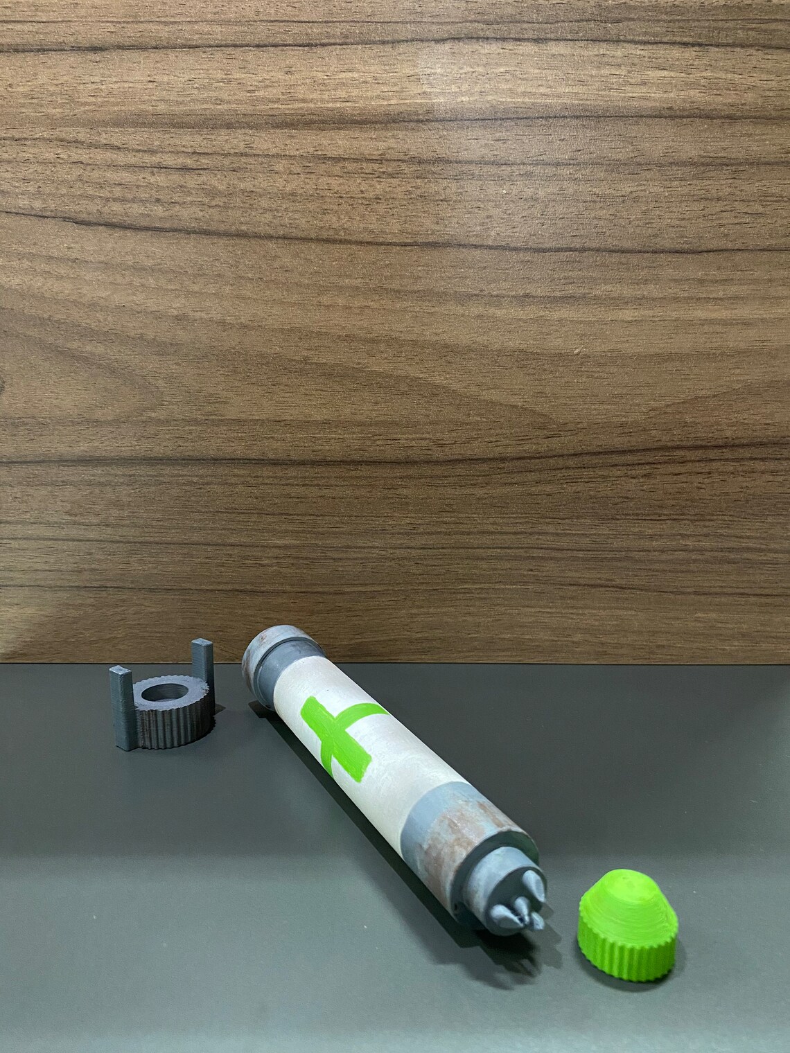 Rust Medical Syringe / Medpen / Life Size - Etsy Canada