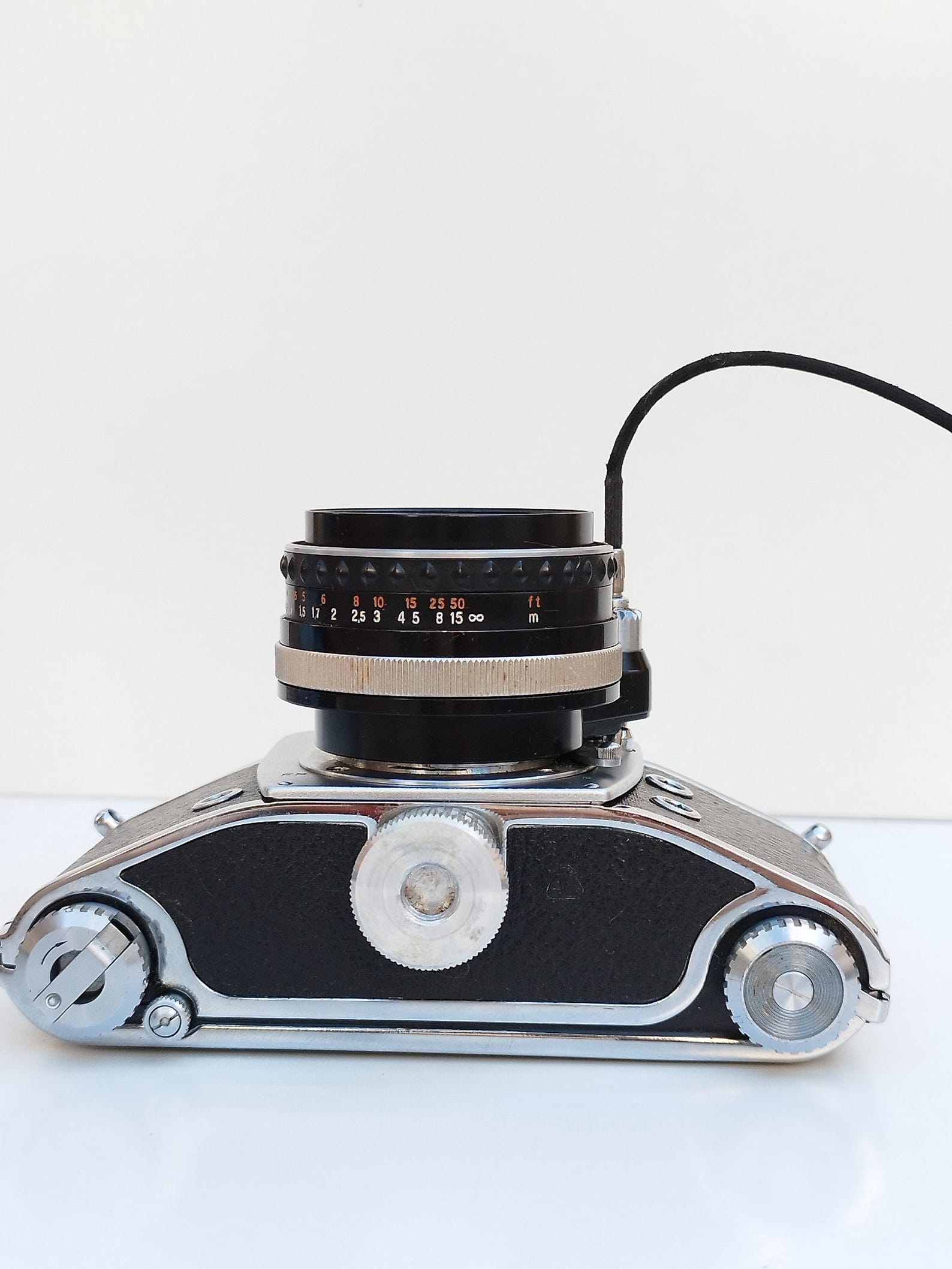 Exakta Varex Iib SLR 35mm Film Camera + Jena 50mm F/2.8 Lens+ Carry ...