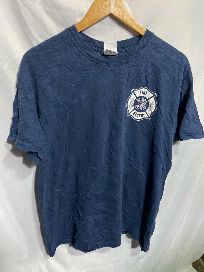 Vintage FDNY New York City Fire Department Keep Back 200 FT. T-shirt ...