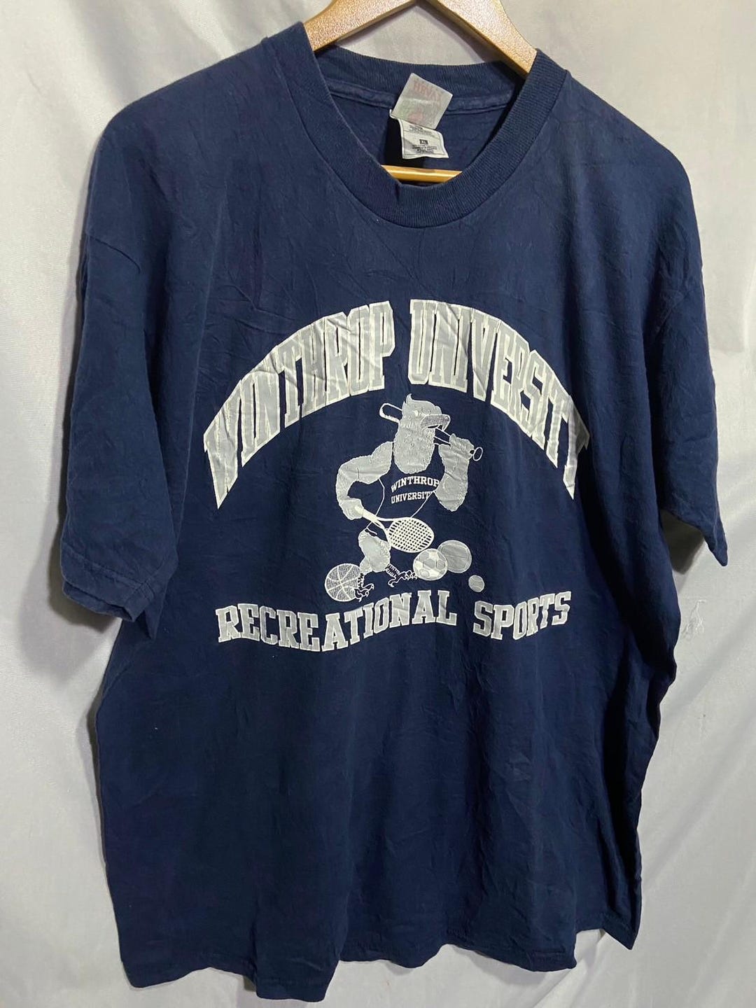 Vintage Winthrop University T-shirt Size XL - Etsy