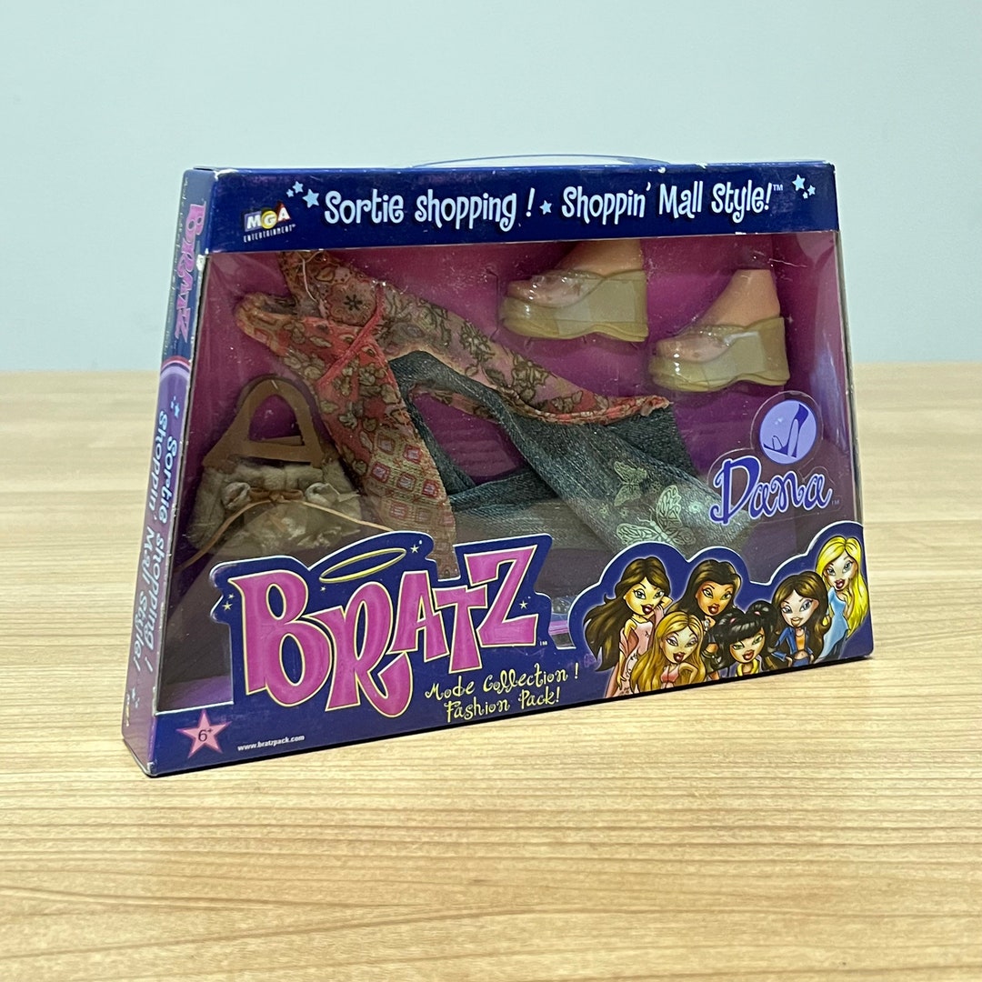 Bratz Mode Collection Fashion Pack Dana - Un Modèle De Conduite! Model ...