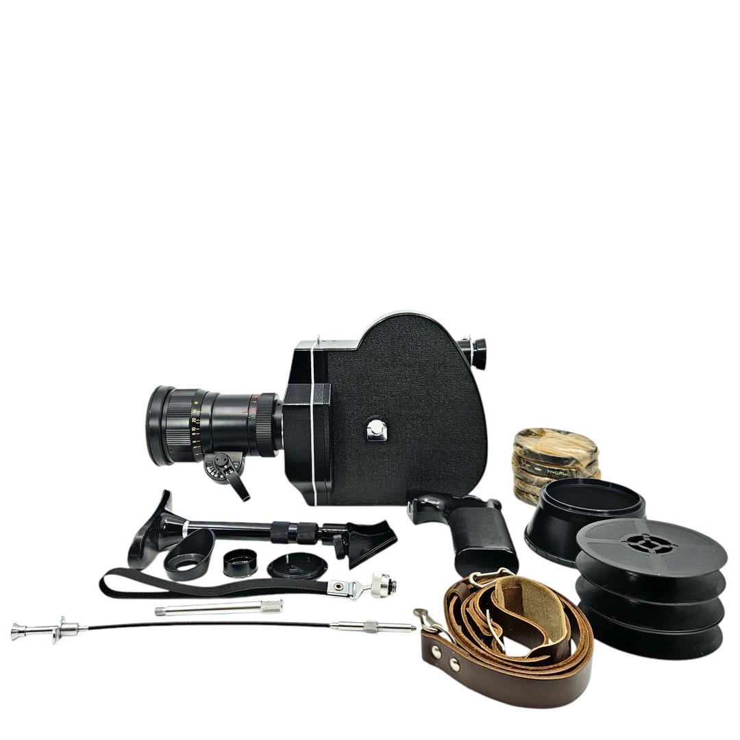 Krasnogorsk 3 Camera With Meteor 17-69mm Lens | 16mm Film Camera ...