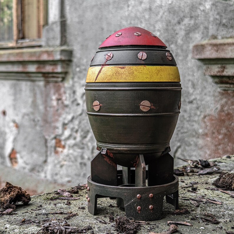 Game Prop Mini Nuke Bomb Container Box Nuka Cola Quantum Bottle Fat Led ...