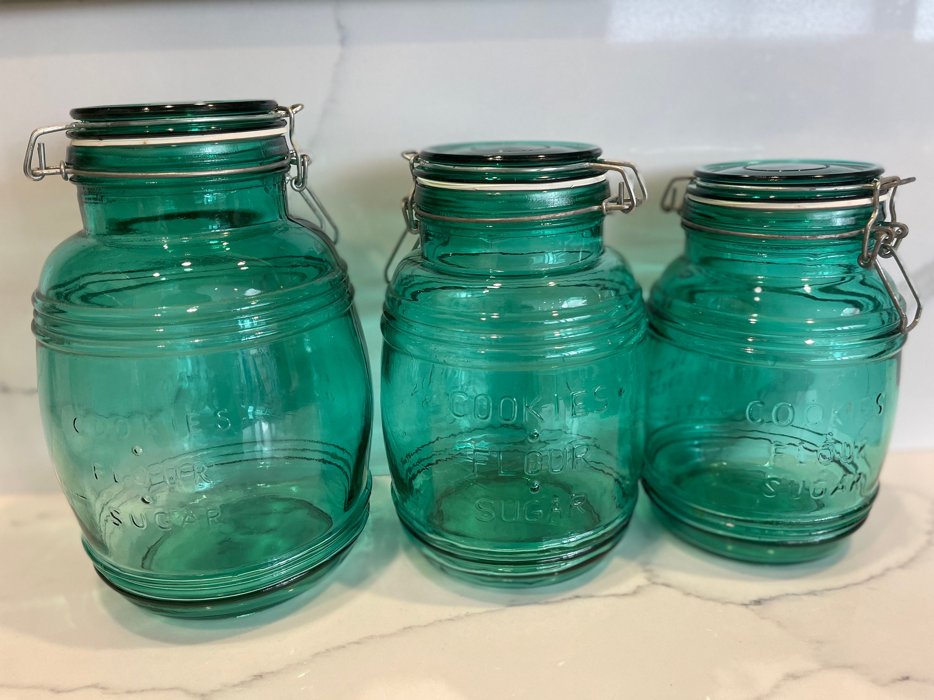 Set of 3 Cracker Barrel Green Glass Jars, 3 Quarts, 2 Quarts, 1.5 ...
