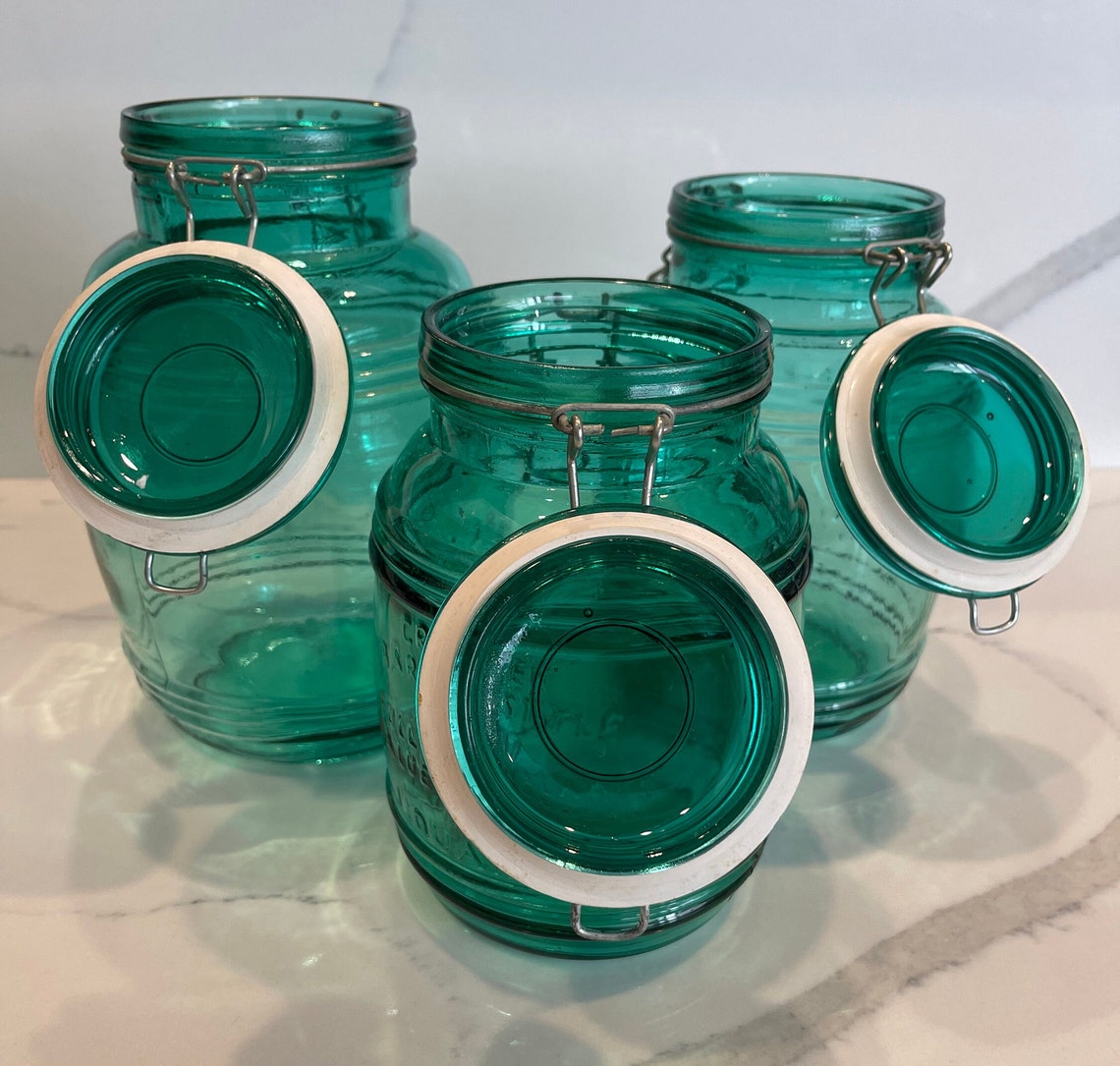 Set of 3 Cracker Barrel Green Glass Jars, 3 Quarts, 2 Quarts, 1.5 ...