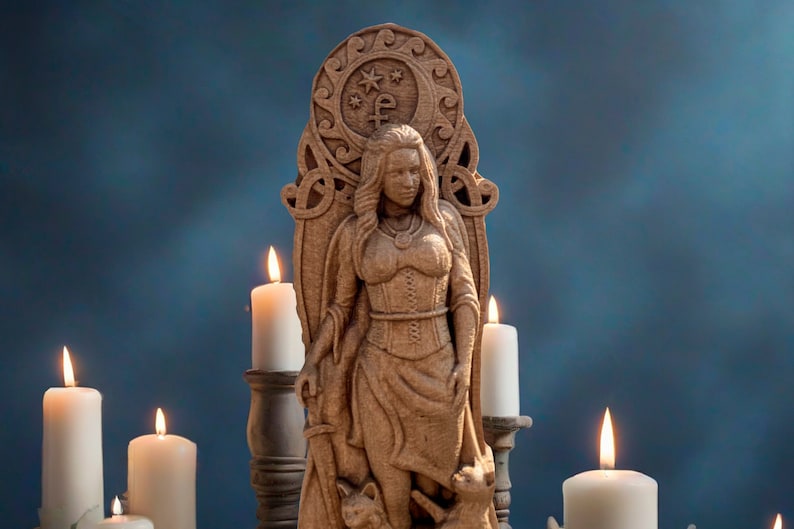 Freyja Statue Freya Vanadís Norse Gods Wood Carving Altar Heathen ...