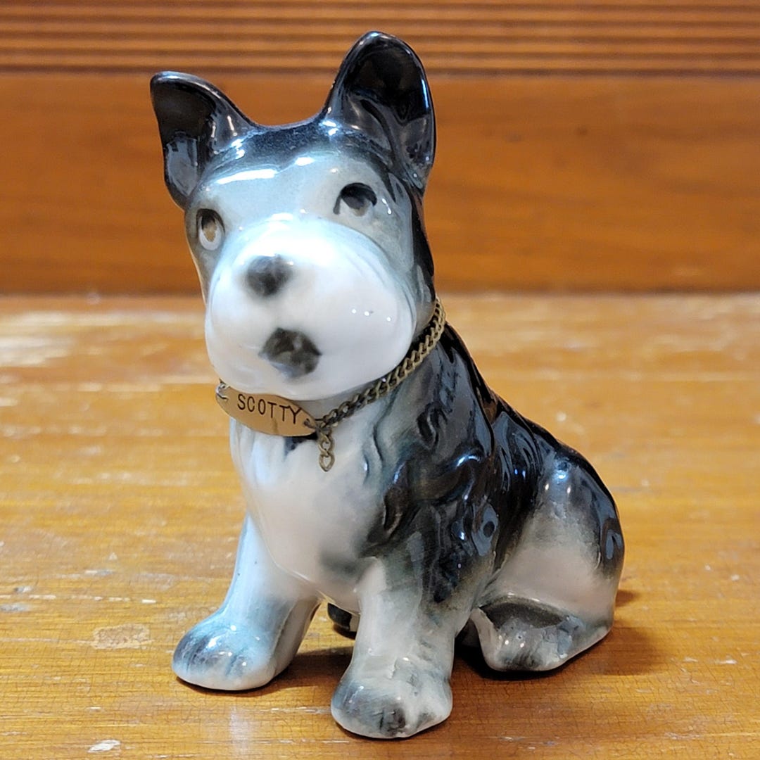Vintage Scotty, Scottish Terrier Sitting Dog Figurine With Chain Collar ...