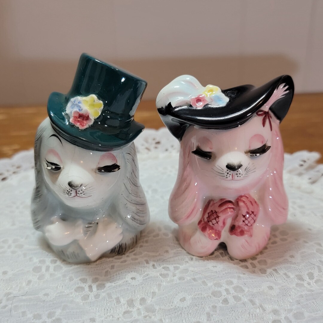Rare Classy Pups Salt and Pepper Shaker Set - Dogs Wearing Fancy Hats ...