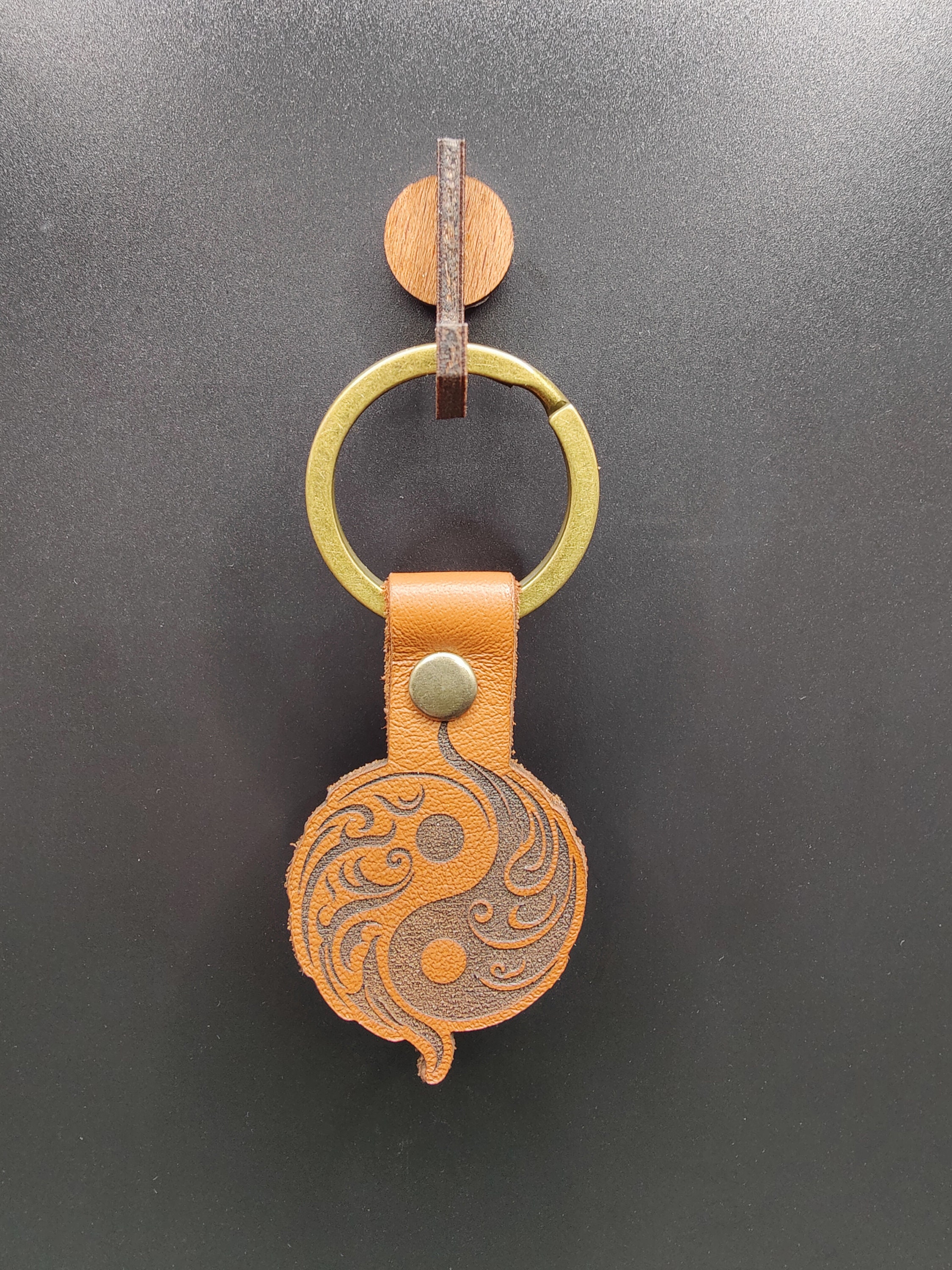 Handcrafted Genuine Leather Ying-yang Keyring Keychain - Etsy
