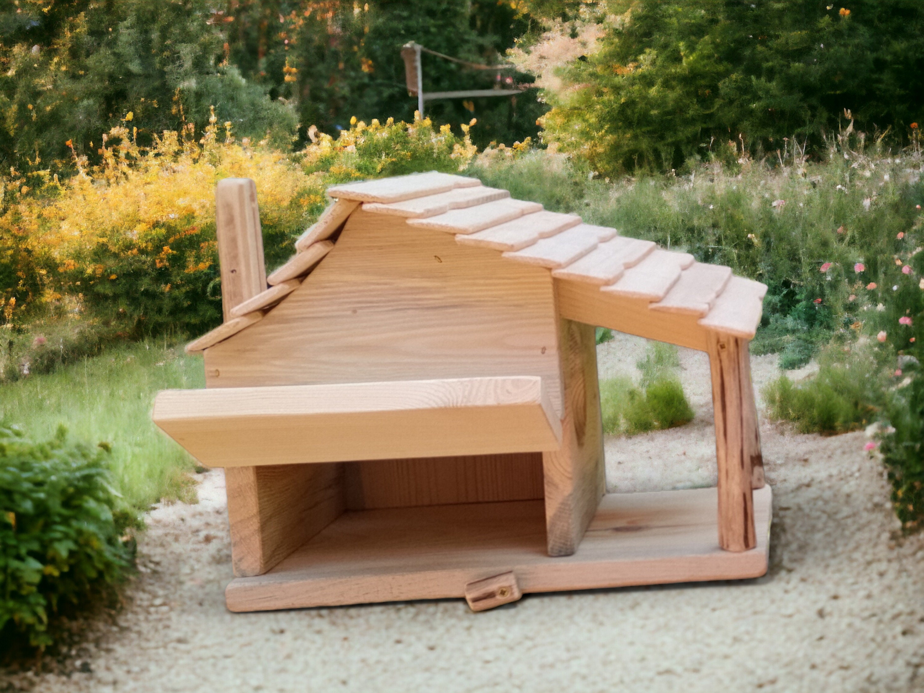 Large Natural Wooden Squirrel House With Porch – Outdoor Feeding ...