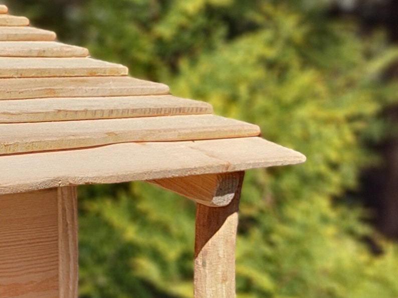 Large Natural Wooden Squirrel House With Porch – Outdoor Feeding ...