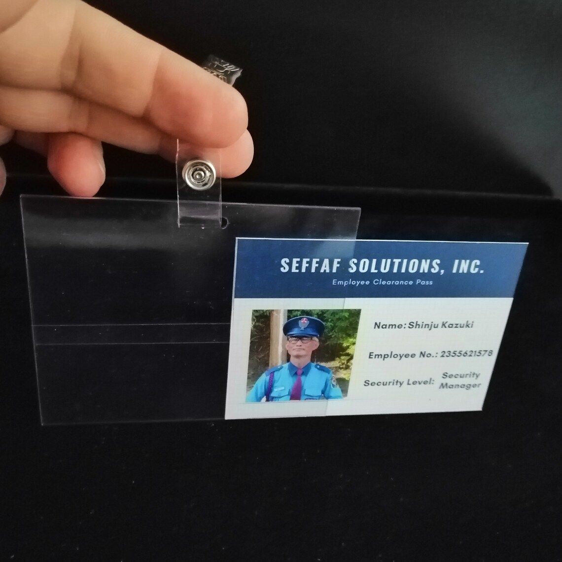 PVC Name Badge Holder, Transparent Id Badge With Latch, Waterproof ID ...