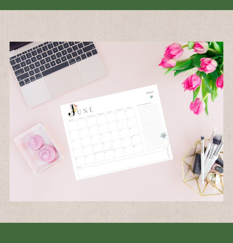 Printable 2024 Calendar, To-do List Notes Section, US Holidays, Desk ...