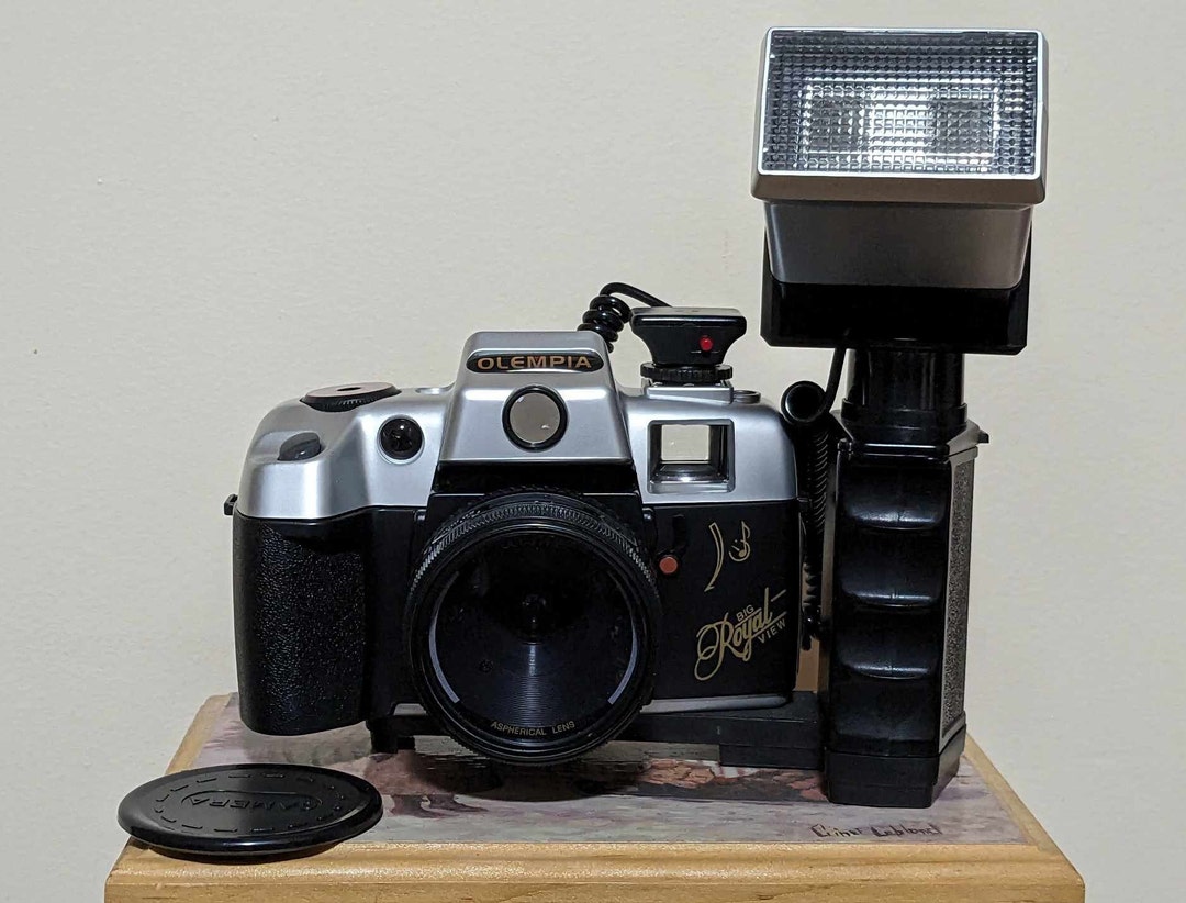 90s OLEMPIA Camera, Olempia Big Royal View, 35mm, With Flash, Carrying ...