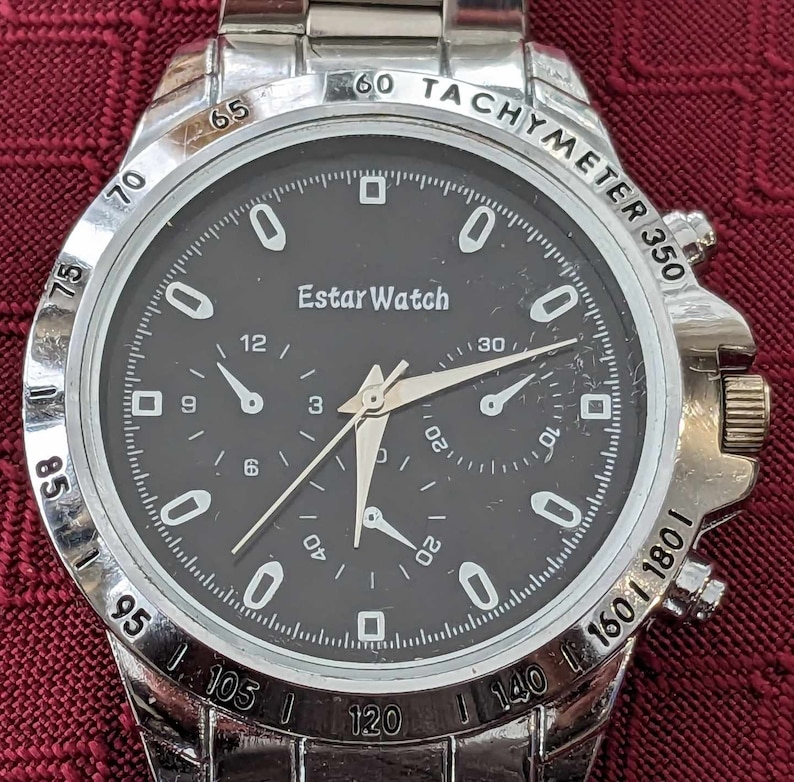 7 Used WATCHES Requiring Batteries. Timex Expedition, Swatch Swiss ...