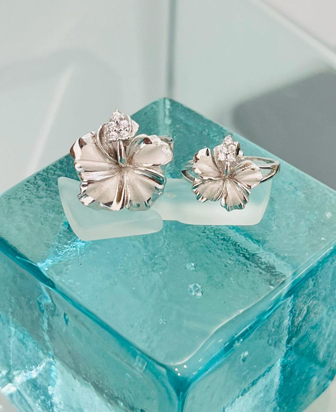 Hibiscus Ring/hawaiian Ring/sterling Silver/rhodium Coating. - Etsy