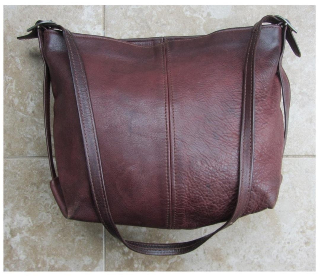 BUGATTI Vintage Burgundy Pebbled Grain Patina Leather Shoulder Bag - Etsy