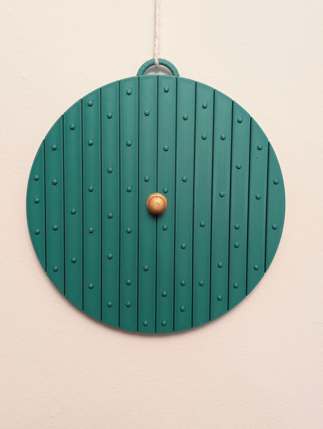 Hobbit Door Round Hanging Sign | LOTR Fantasy Home Decor | Shire Wreath ...