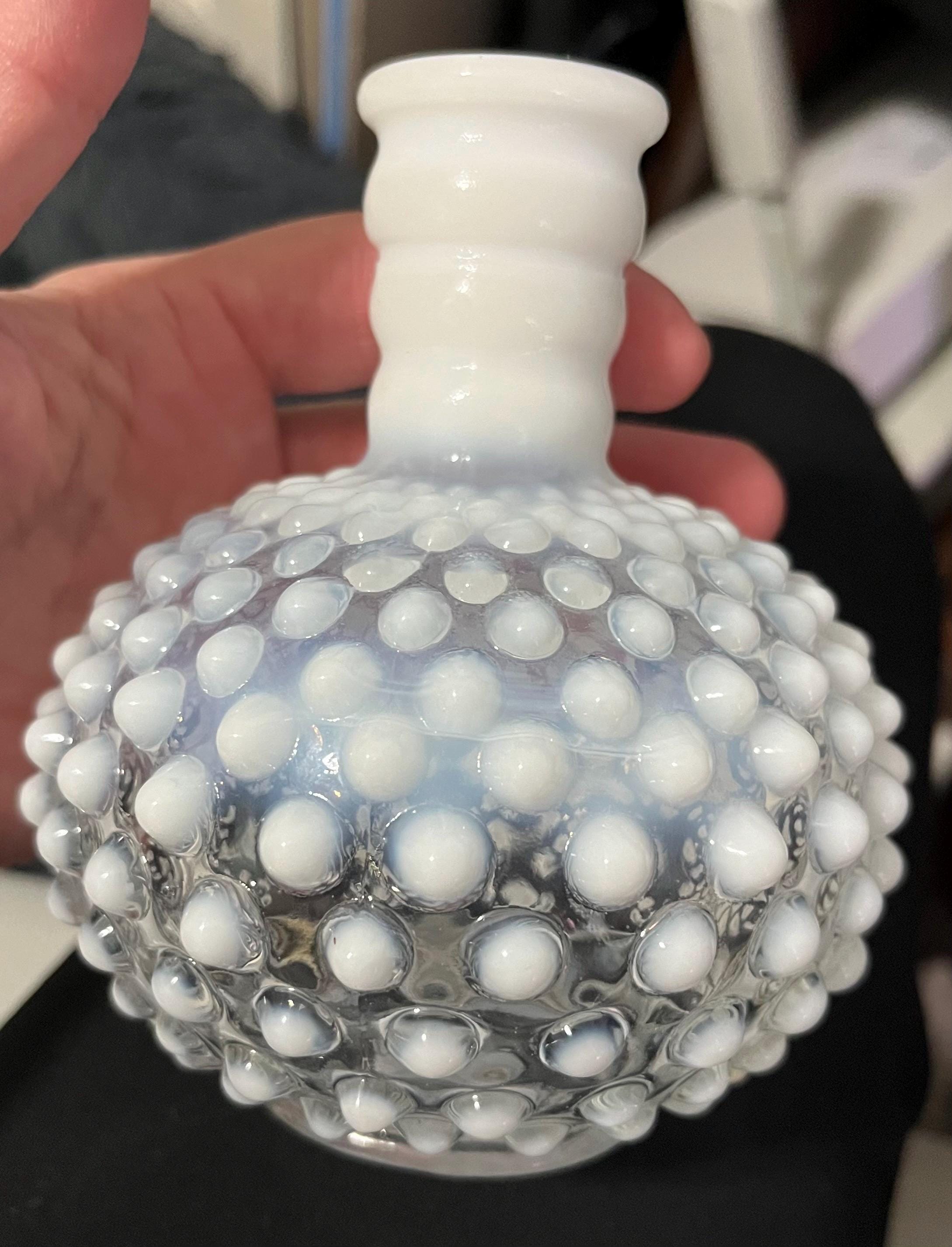 Vintage 1940s Fenton Hobnail Moonstone Vase - Etsy