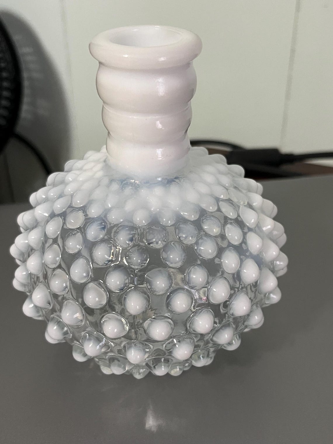 Vintage 1940s Fenton Hobnail Moonstone Vase - Etsy