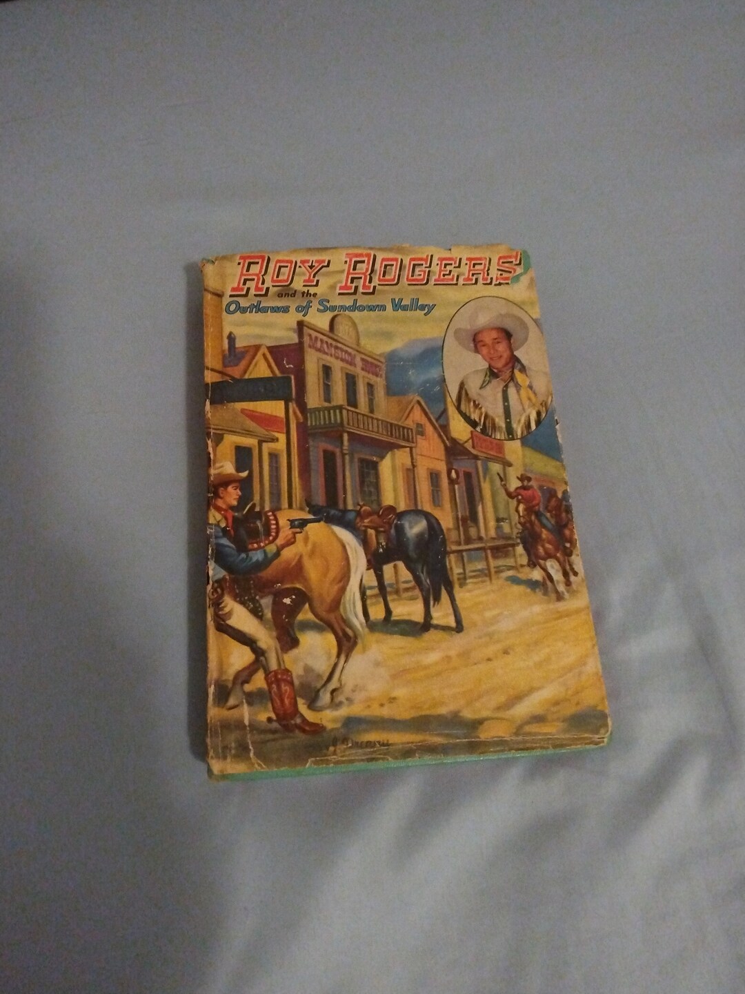 Roy Rogers and the Outlaws of Sundown Valley - Etsy