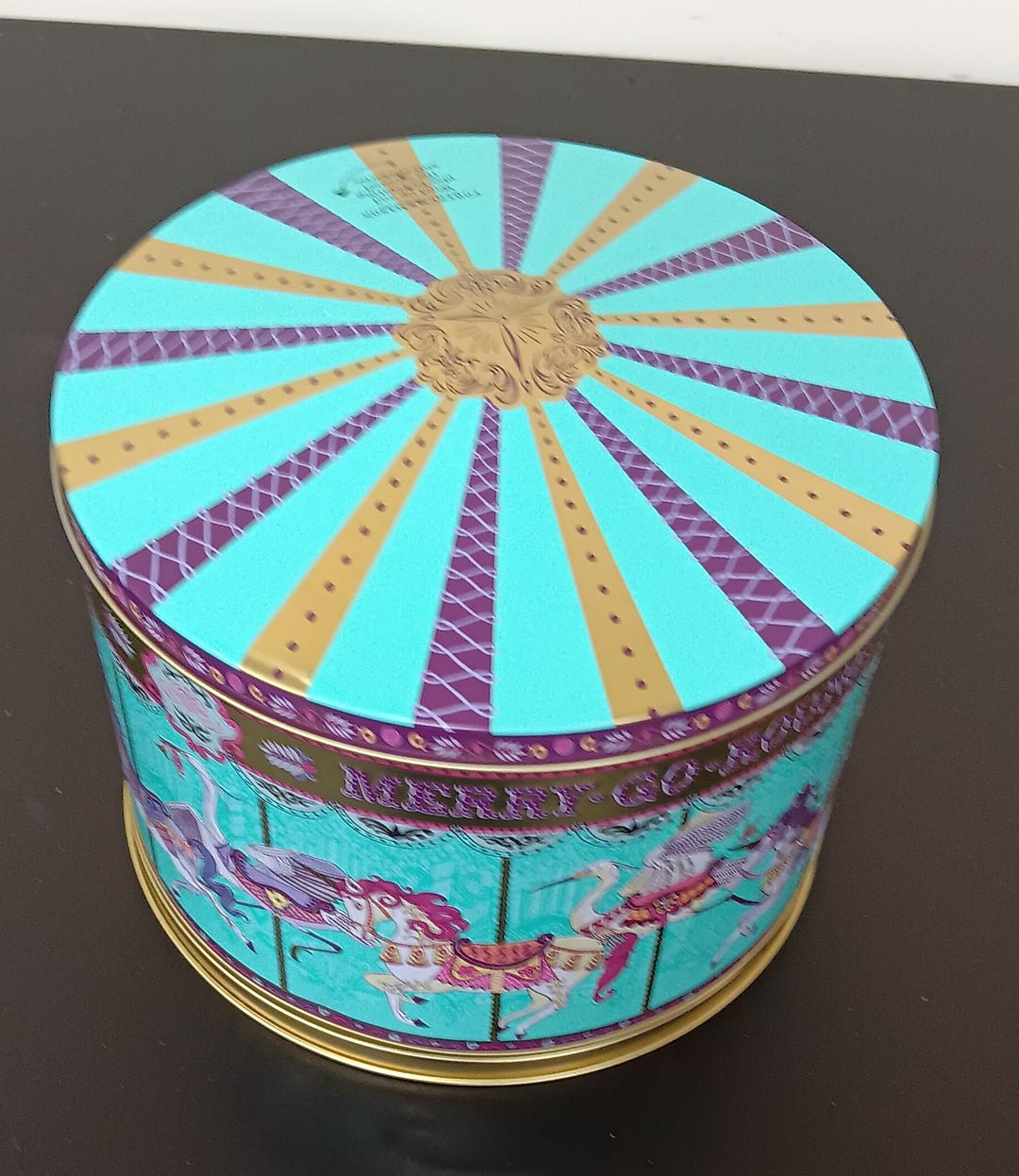 Fortnum & Mason Musical Biscuit Carousel Box. - Etsy