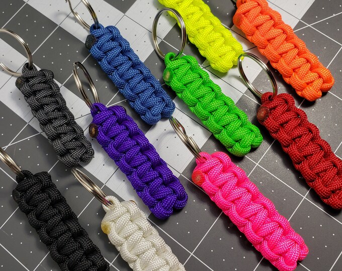 Paracord Keychain | Handmade With USA Made 550 Paracord | 10 Color ...