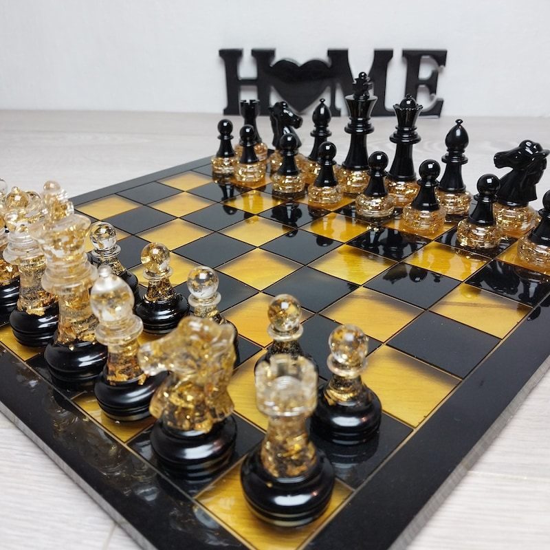 Resin Chess Set - Etsy