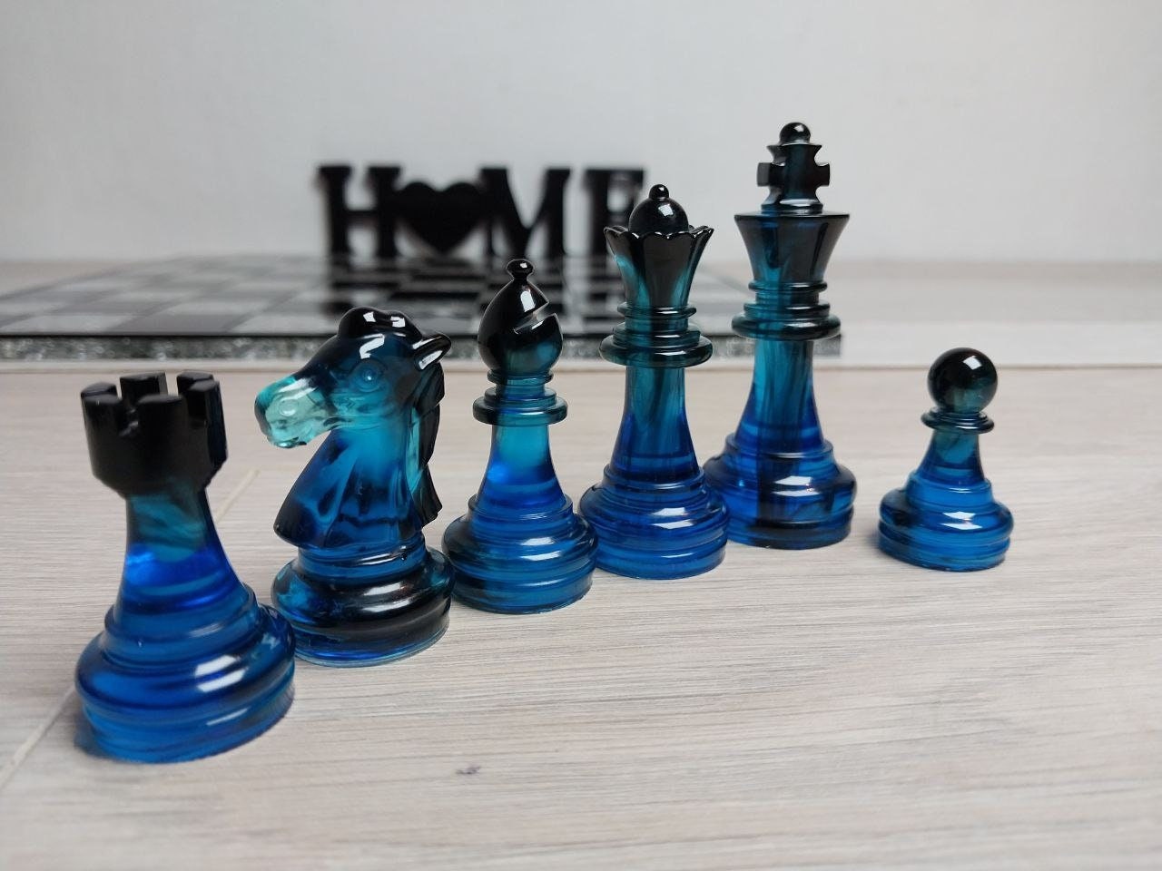 Epoxy Resin Chess Pieces Size of King 7cm 2.75 Inches Chess Sets With ...