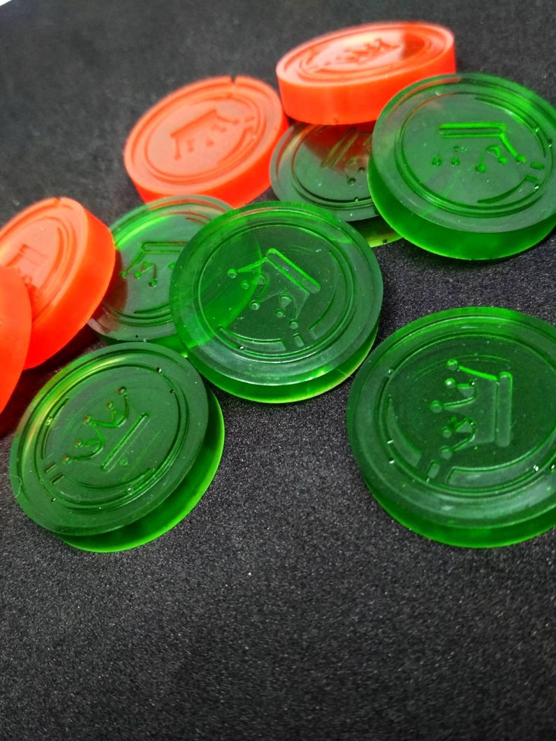 Custom Checkers Pieces | Resin Chess and Checkers Set | Checkers Game ...