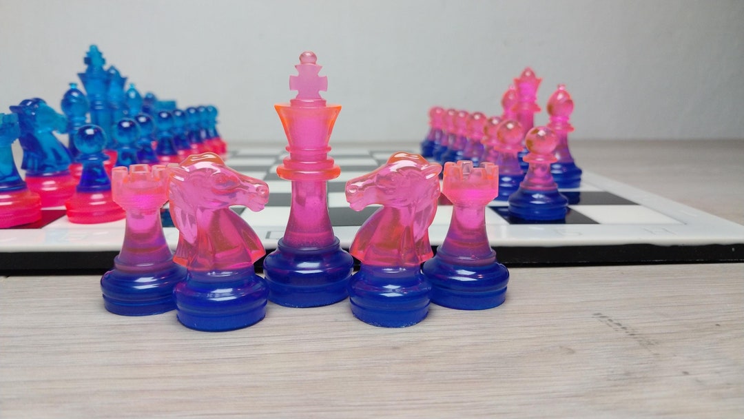 Resin Chess Set With Board | Size of King 7cm (2.75 Inches) | Custom ...