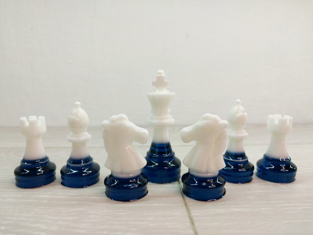 Custom Chess Sets With Chessboard | Size of King 7cm (2.75 Inches ...