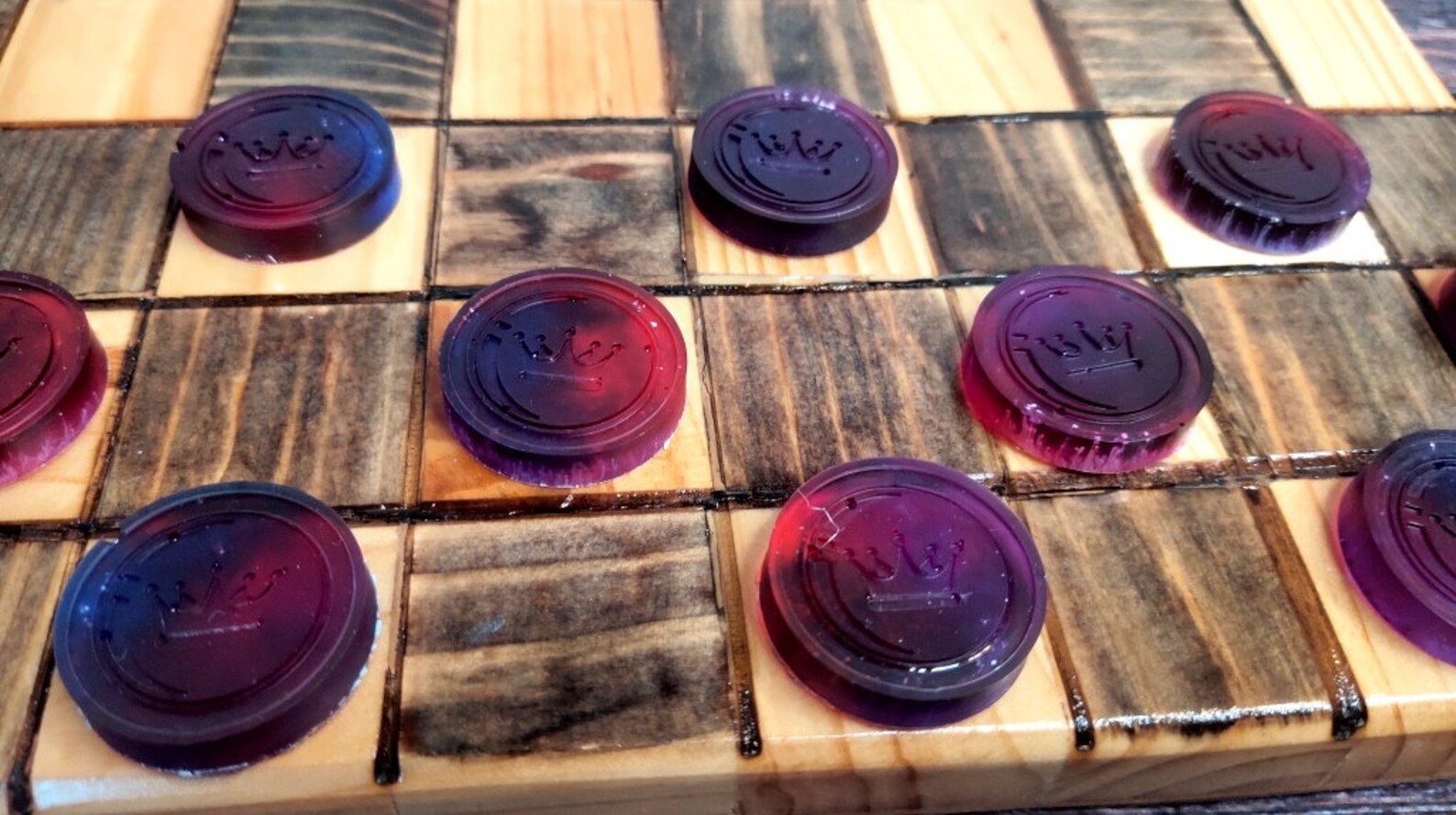 Custom Checkers Pieces Resin Chess and Checkers Set Checkers Game for ...