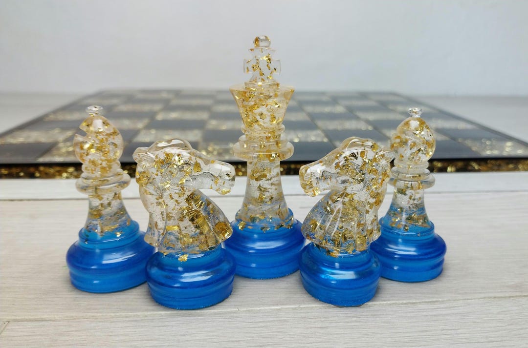 Resin Chess Set With Board | Size of King 7cm (2.75 Inches) | Blue ...