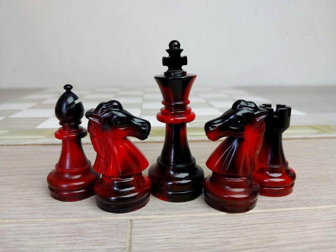 Marble Black Red Chess Pieces | Resin Chess Set With Board | Size of ...